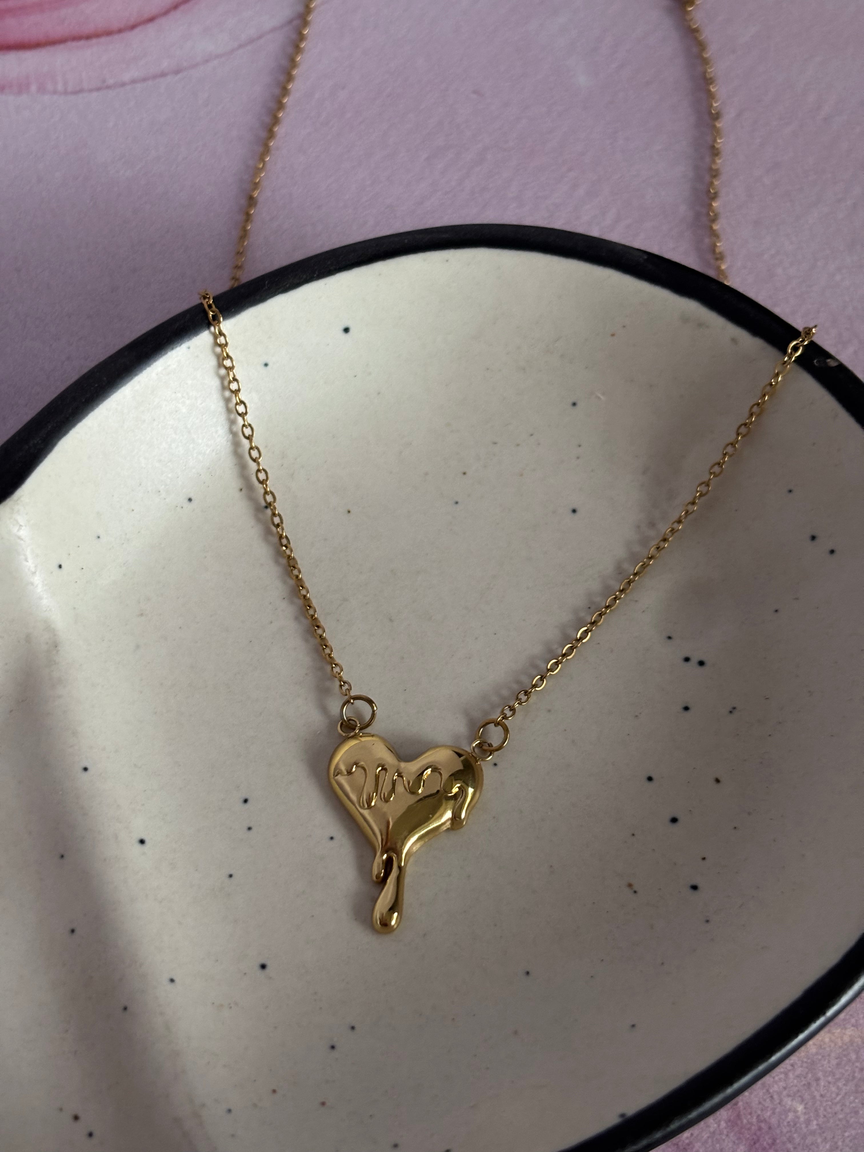 Drip Heart Necklace – MACHKI